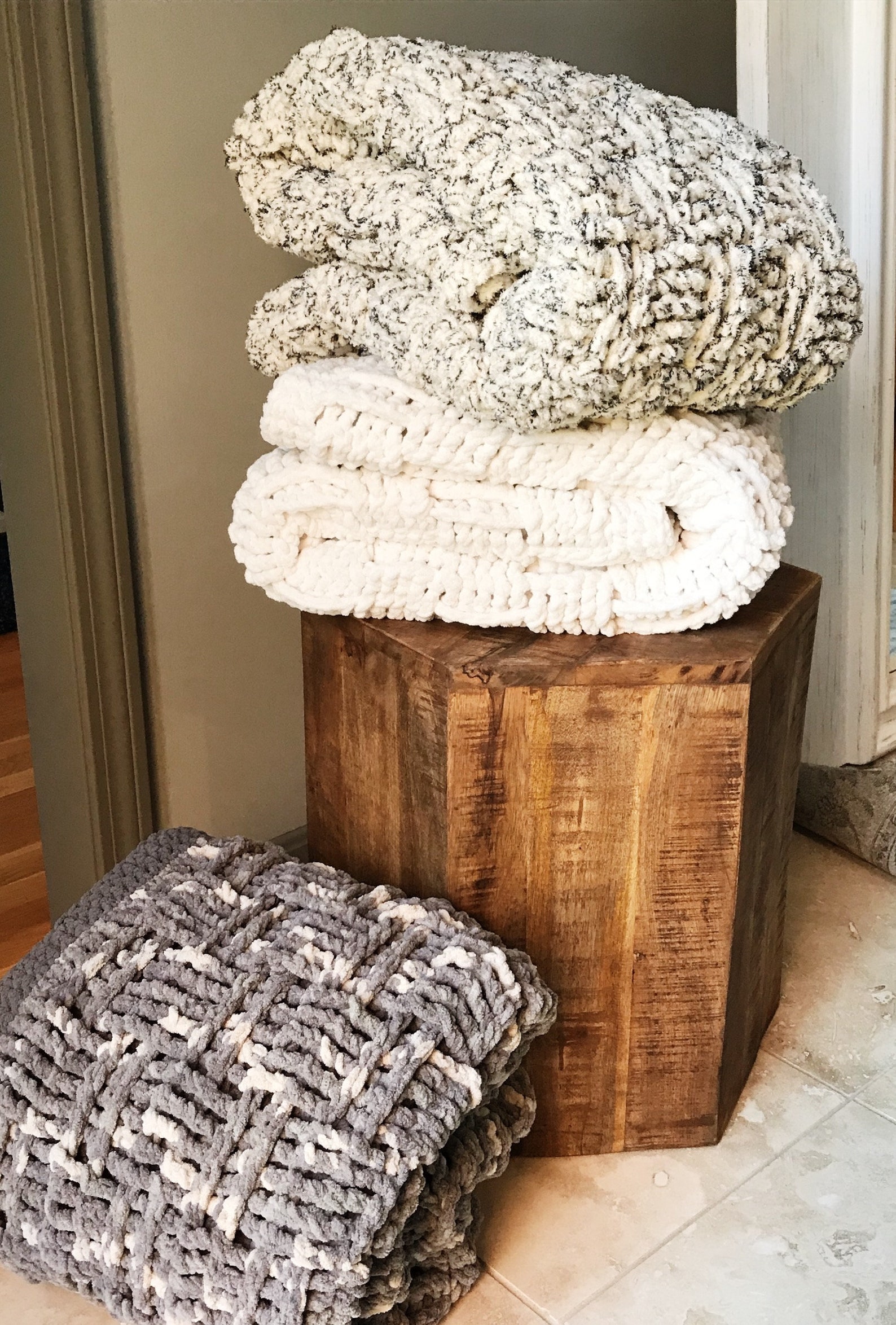 Chunky Throw Blanket, Cozy Large Crochet Blanket, Afghan, Basket Weave ...