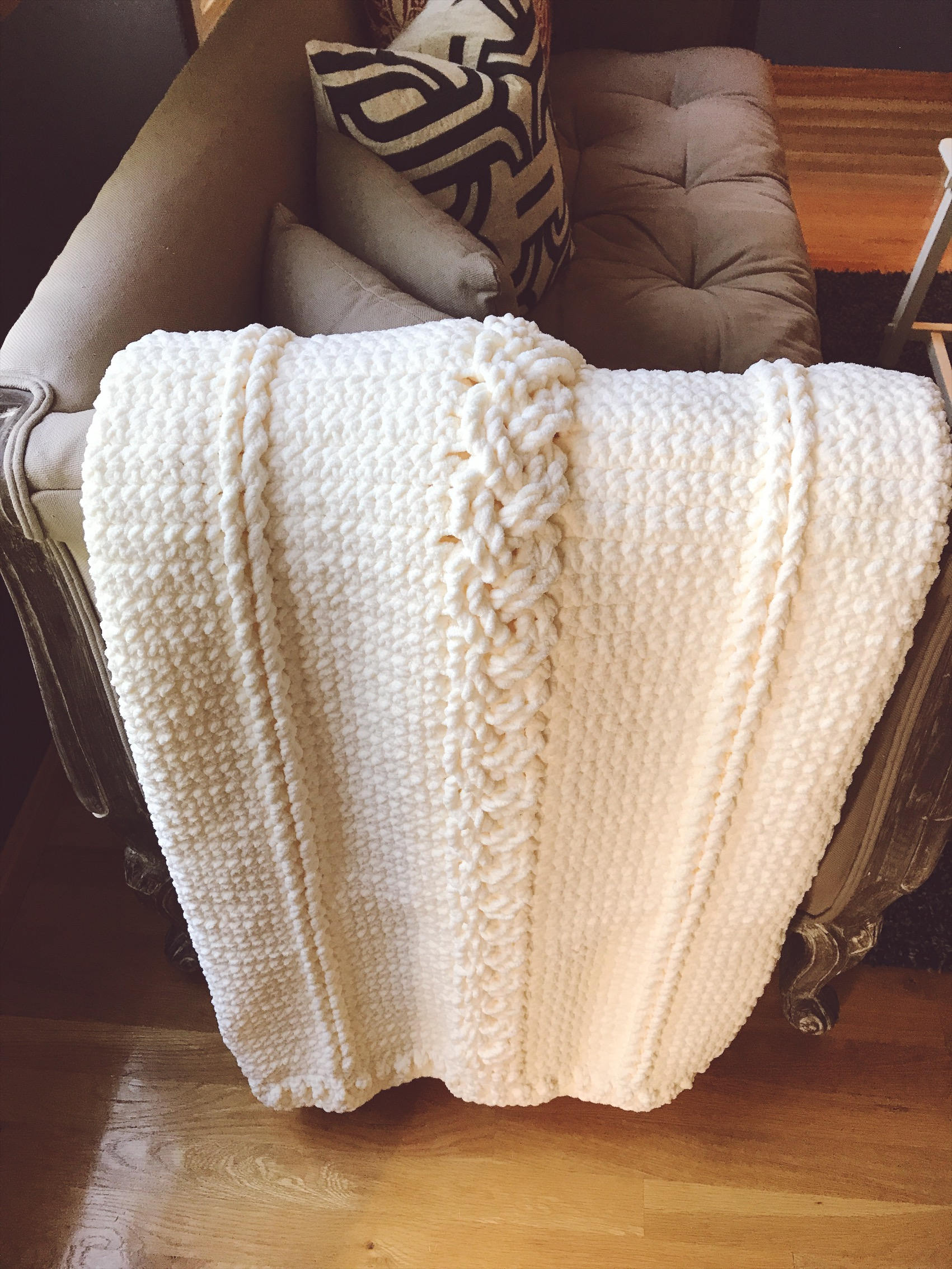 Chunky Throw Blanket, Cozy Large Crochet Blanket, Afghan, Cable Knit ...
