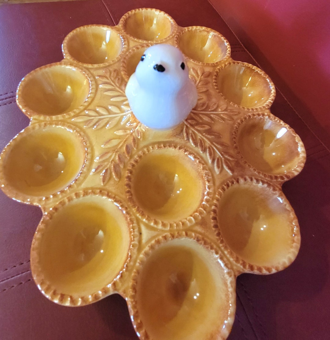 Vintage Farmhouse-chic Chicken Egg Dish From Calif USA S30. Circa 1970s ...