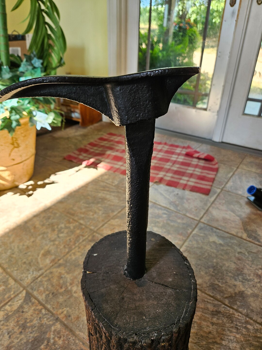 Antique Cast Iron Cobblers Shoe Anvil Stand Mounted on Wood Block - Etsy