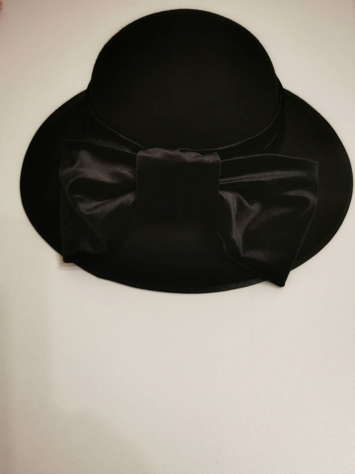 Ana Hat - A Wool Felt Cloche Style Hat With a Big Velvet Bow - Etsy