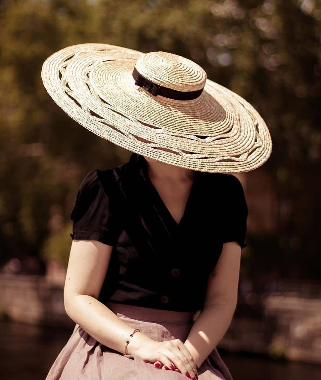 A Big Hand Woven Cartwheel 50s Inspired Hat - Etsy