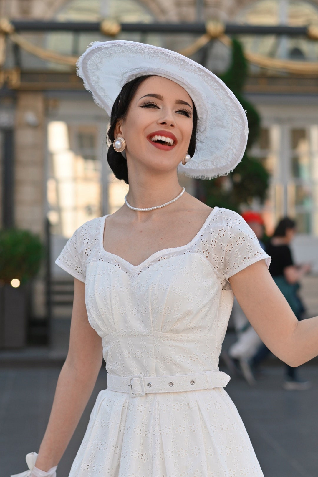 A Timeless Style Glamorous Couture White Lace Hat. Free Shipping ...