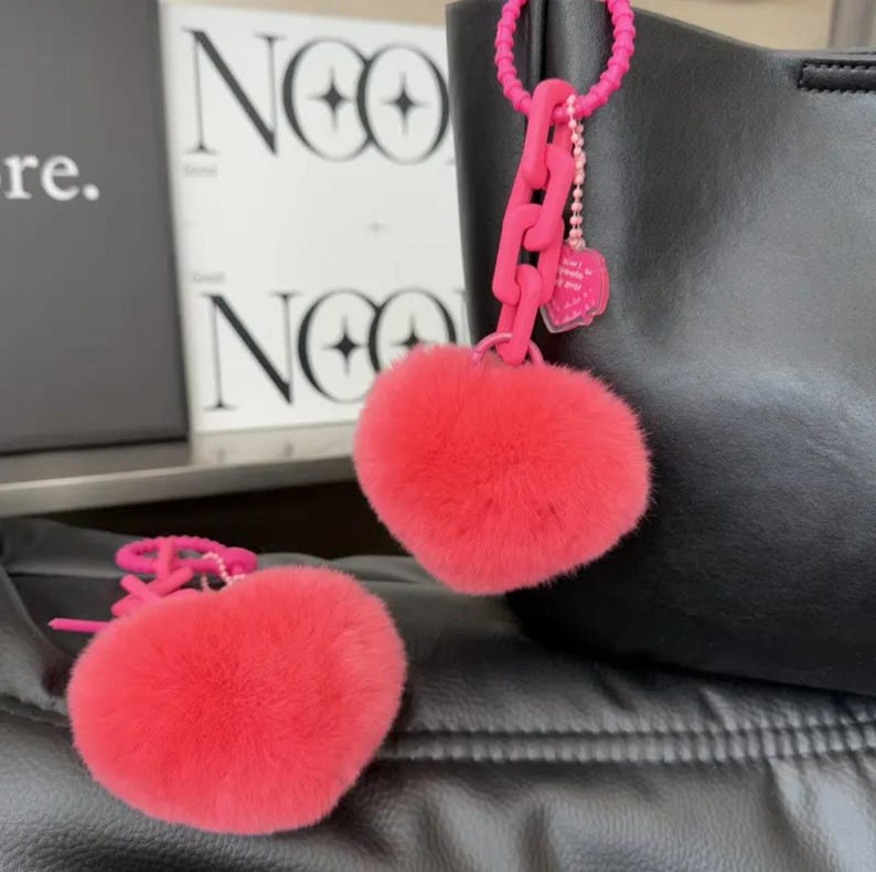 Faux Fur Puffer Link Heart Bag Charm | Bold Fashion Keyring Purse ...