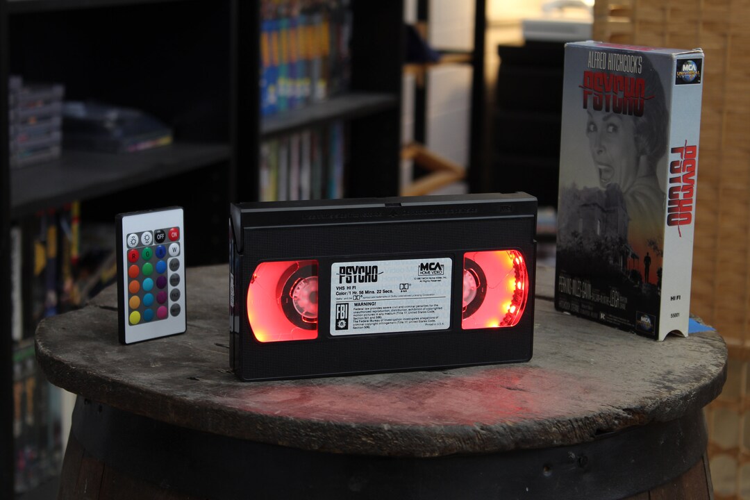VHS Lamp - Psycho (1960) - Etsy