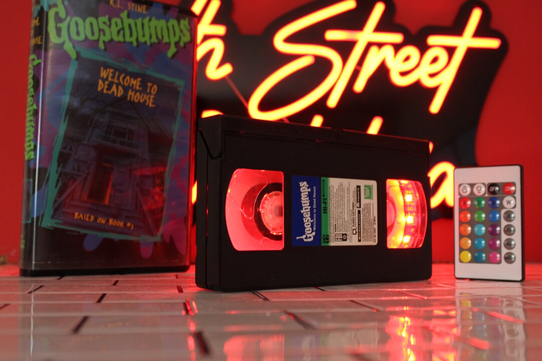 VHS Lamp Goosebumps: Welcome to Deadhouse 1993 - Etsy