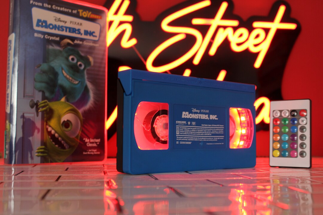 VHS Lamp Monster's Inc 2001 - Etsy