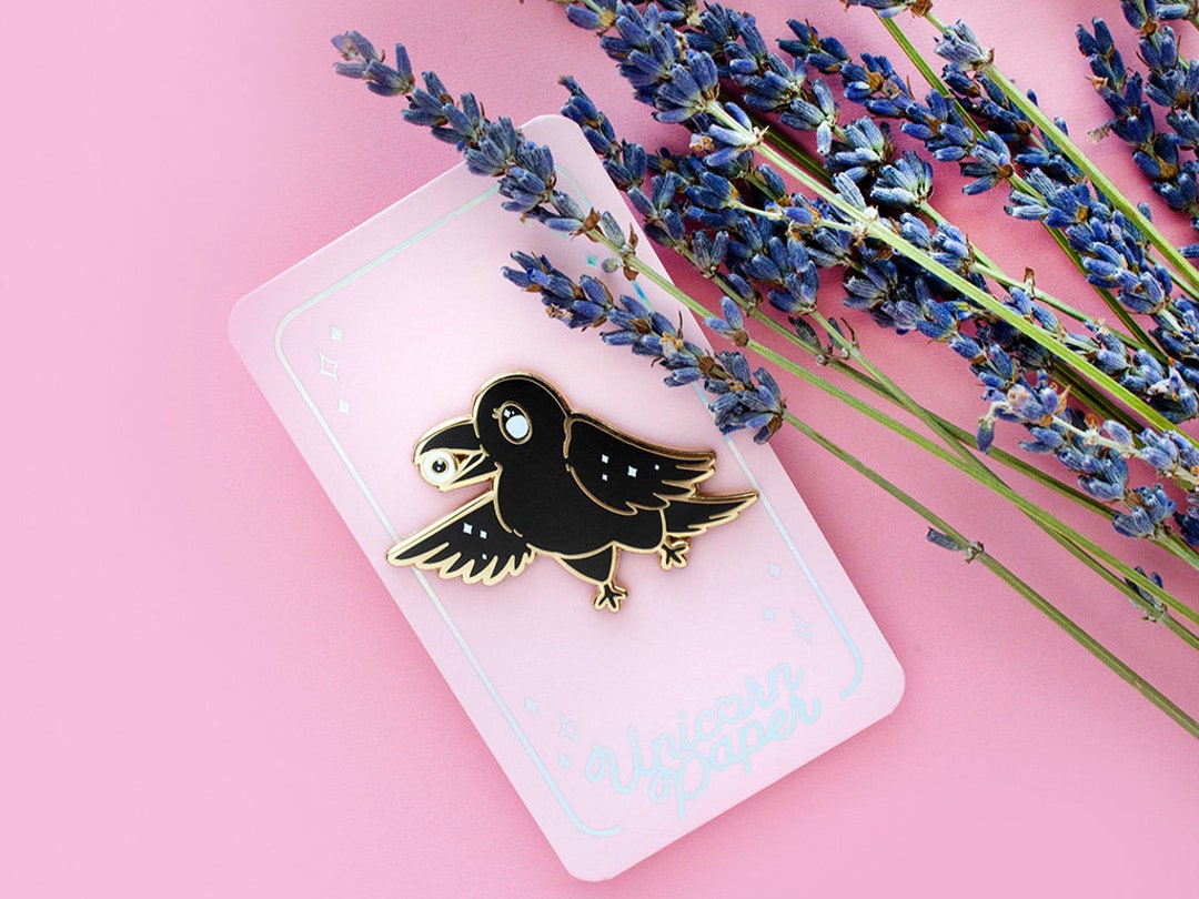 Black Crow Enamel Pin | Witch's Familiar Pin | Black Raven Enamel Pin ...