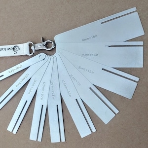 Sew Fast Pleats Quick Pleaters Fabric Folding Tool Pleating Forks ...