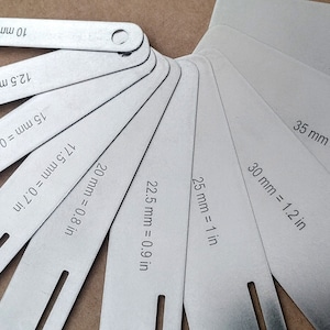 Sew Fast Pleats Quick Pleaters Fabric Folding Tool Pleating Forks ...