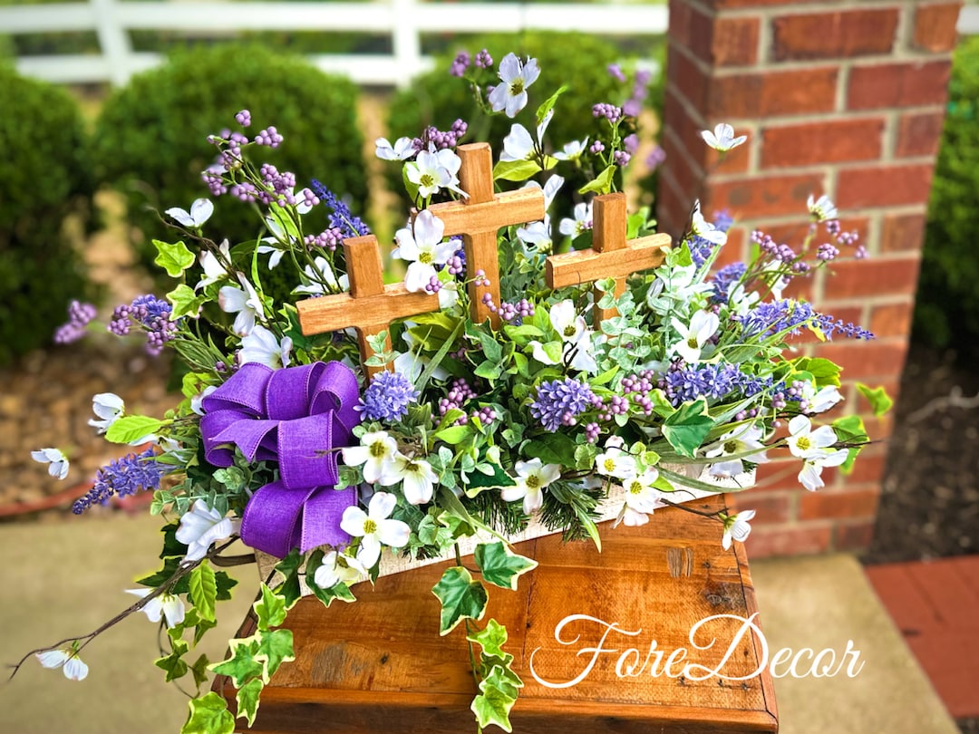 Easter Centerpiece, Easter Table Arrangement, Dogwood Flower ...