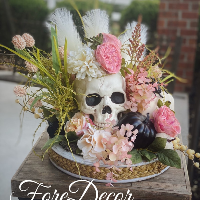 Spooky Centerpiece - Etsy