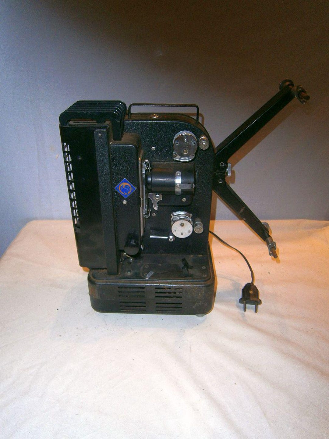 Old Pathé Projector Model REX Film 9.5mm, Year 1935, 110/220V - Etsy