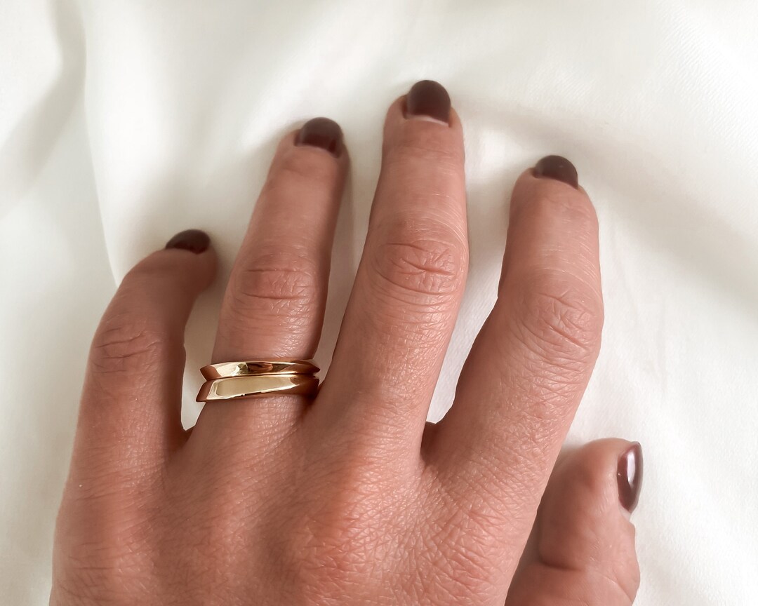 2 Ring Stacking Set in 14K or 18K Solid Gold – Geometric Twist Design ...