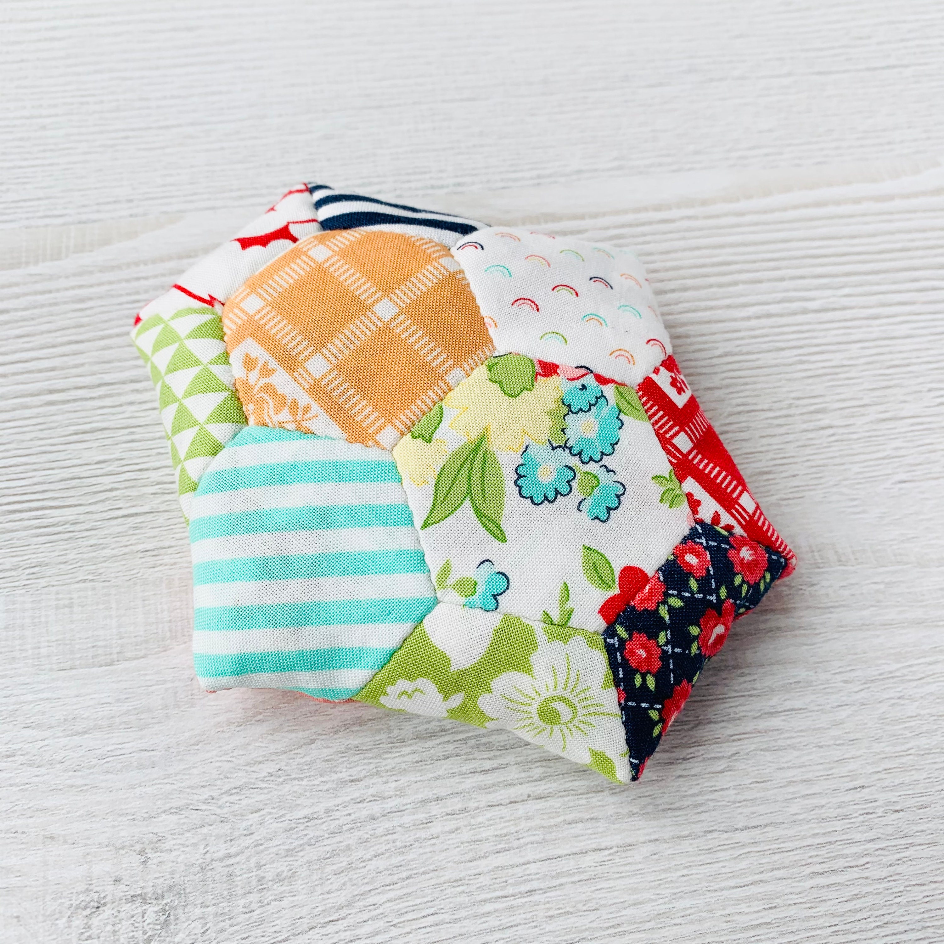 Honeycomb Hand Sewn Patchwork Hexagon Pin Cushion - Etsy