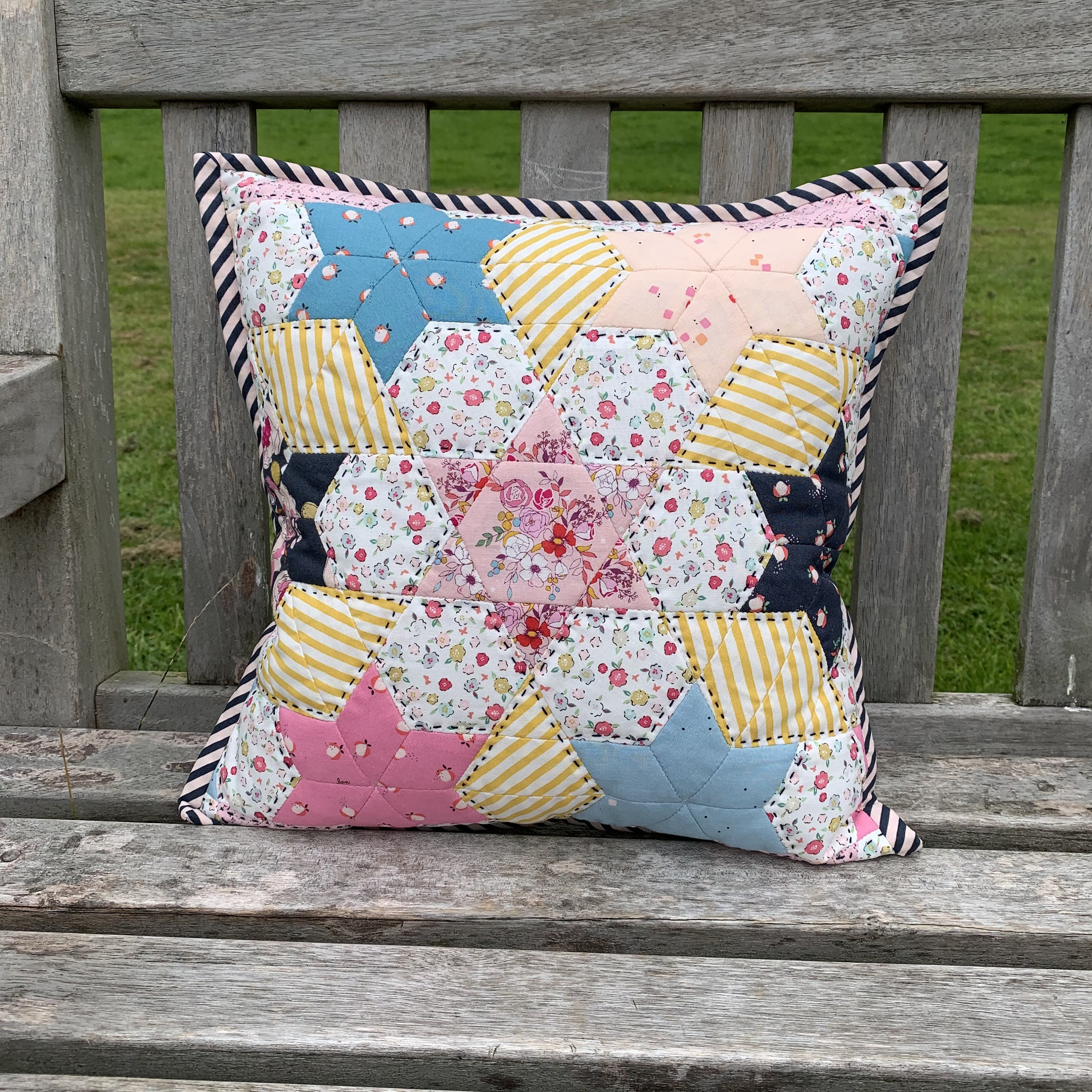 Serendipity Star Cushion Pattern - English Paper Pieced - Etsy