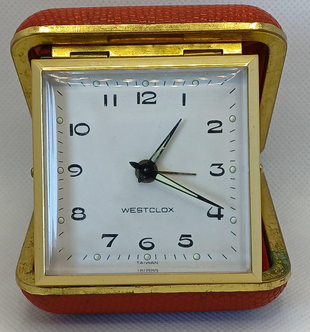 WESTCLOX Vintage Small Travel Clock Made in Taiwan 1970'S - Etsy