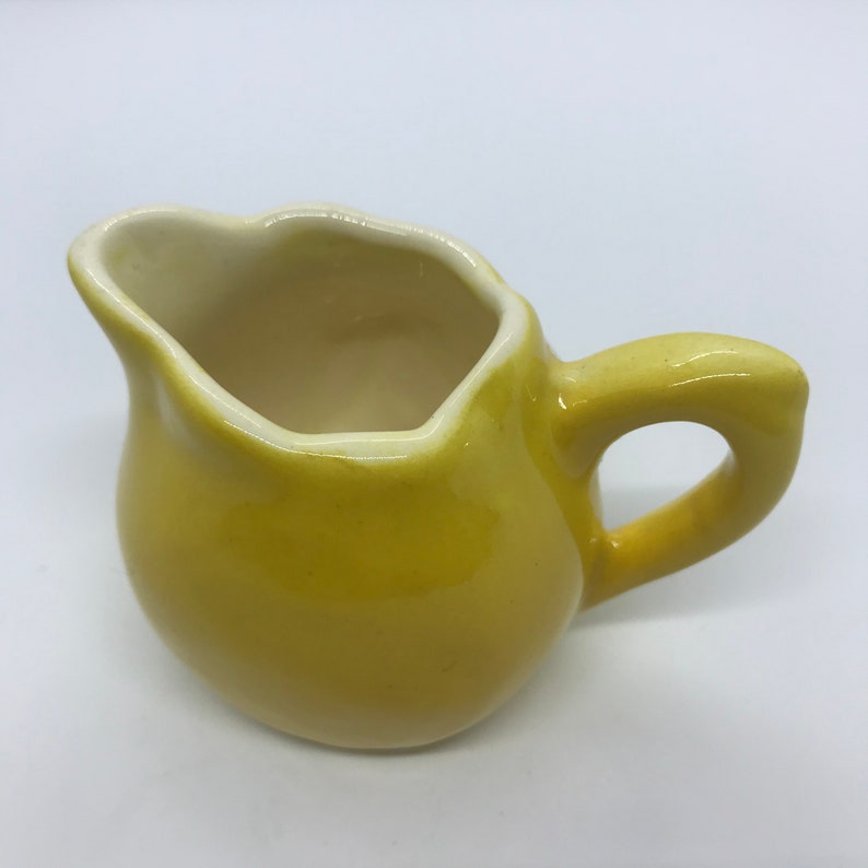 Australian Vintage Pottery - Small Yellow Jug With Gum Leaves - Etsy ...