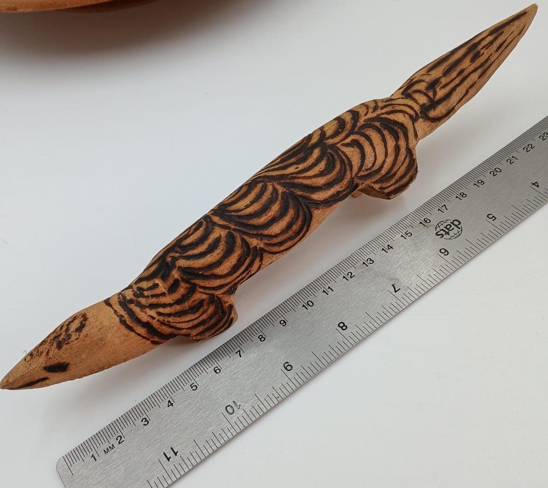 Vintage ABORIGINAL ART - Carved and Burned GOANNA - Etsy