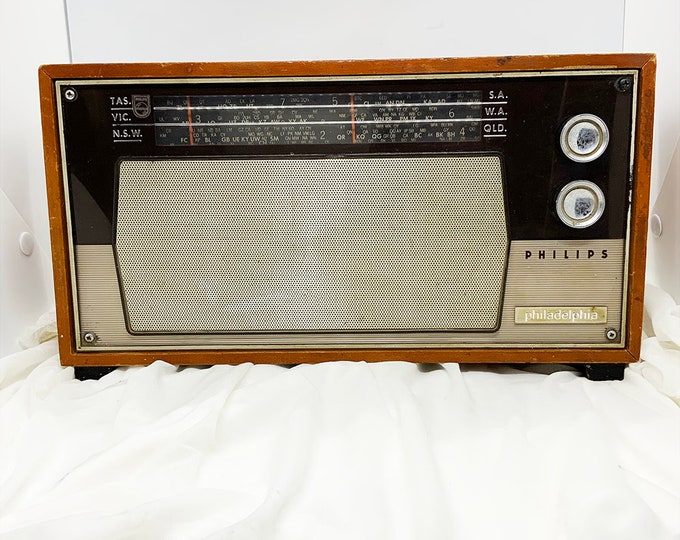 Vintage PHILLIPS 7 Transistor Radio - Made in Australia C1968 Serviced ...