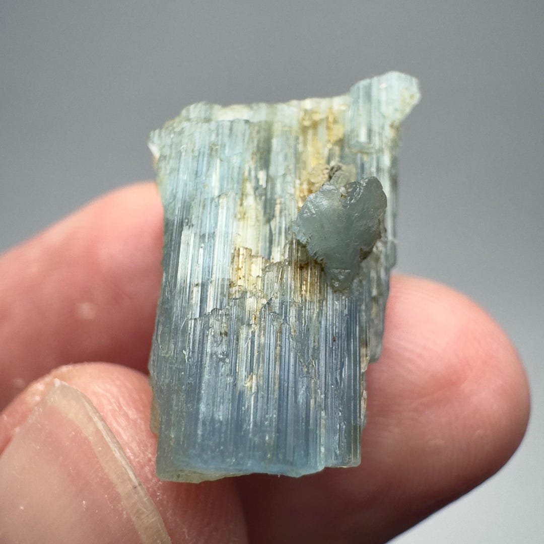 31 Ct Rare Vorobyevite (beryl) VAR (rostrite) Crystal From Badakhshan ...