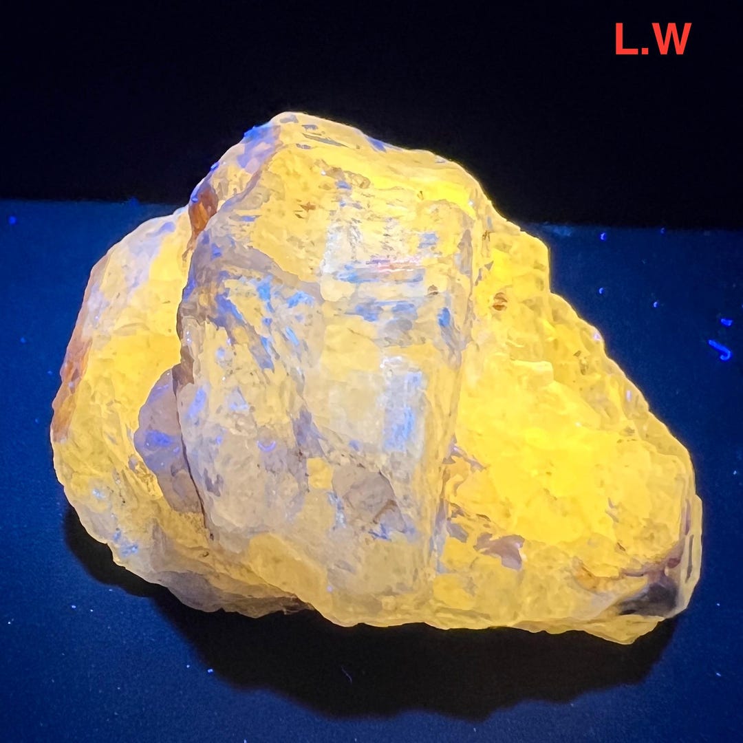 115 Carat Fluorescent, Wernerite, Scapolite Crystal, Phlogopite Mica ...