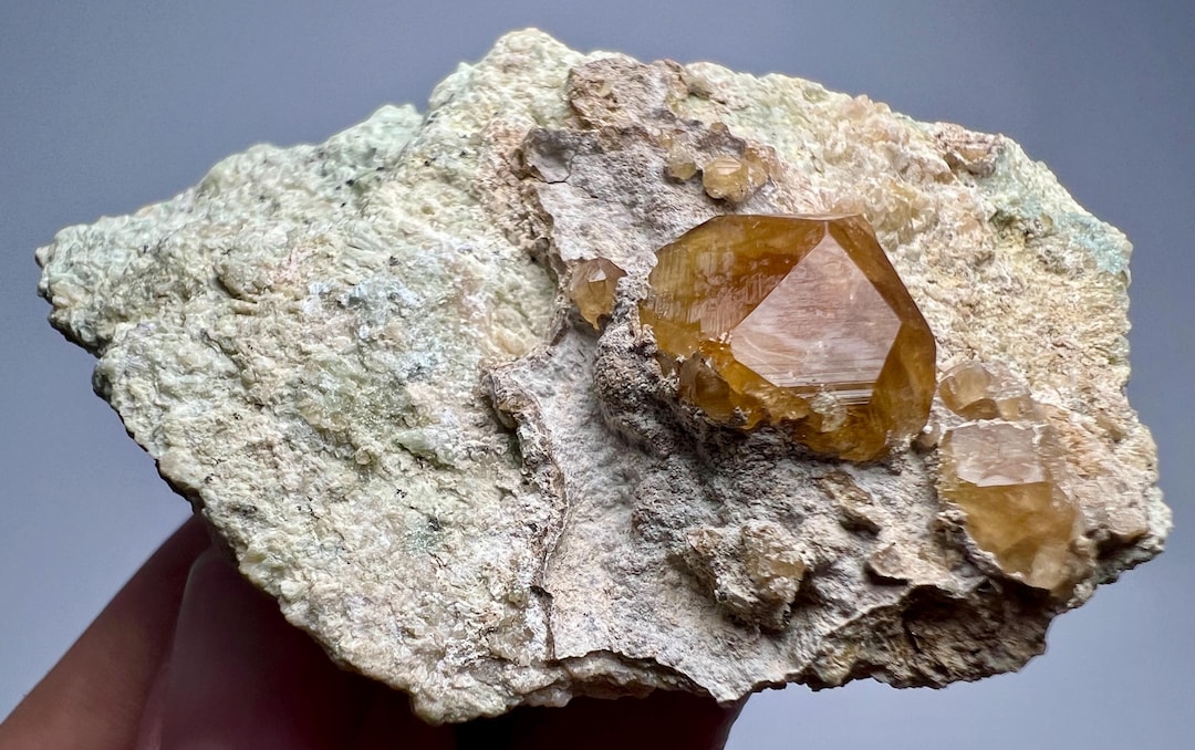 490 Carat NATURAL GROSSULAR GARNET Crystals Specimen From Pakistan - Etsy