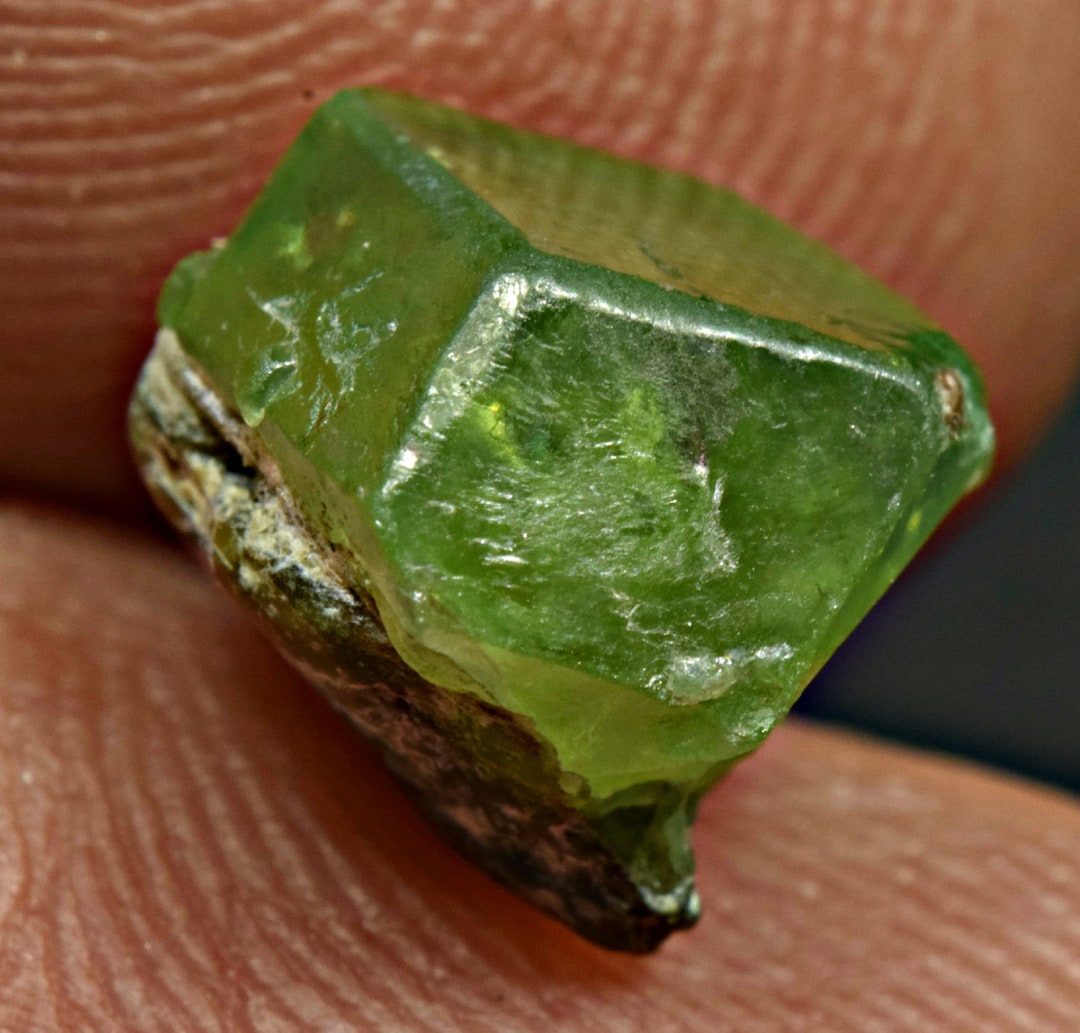 5 Carat Demantoid Garnet Crystal From Pakistan – Rare Collector Garnet ...