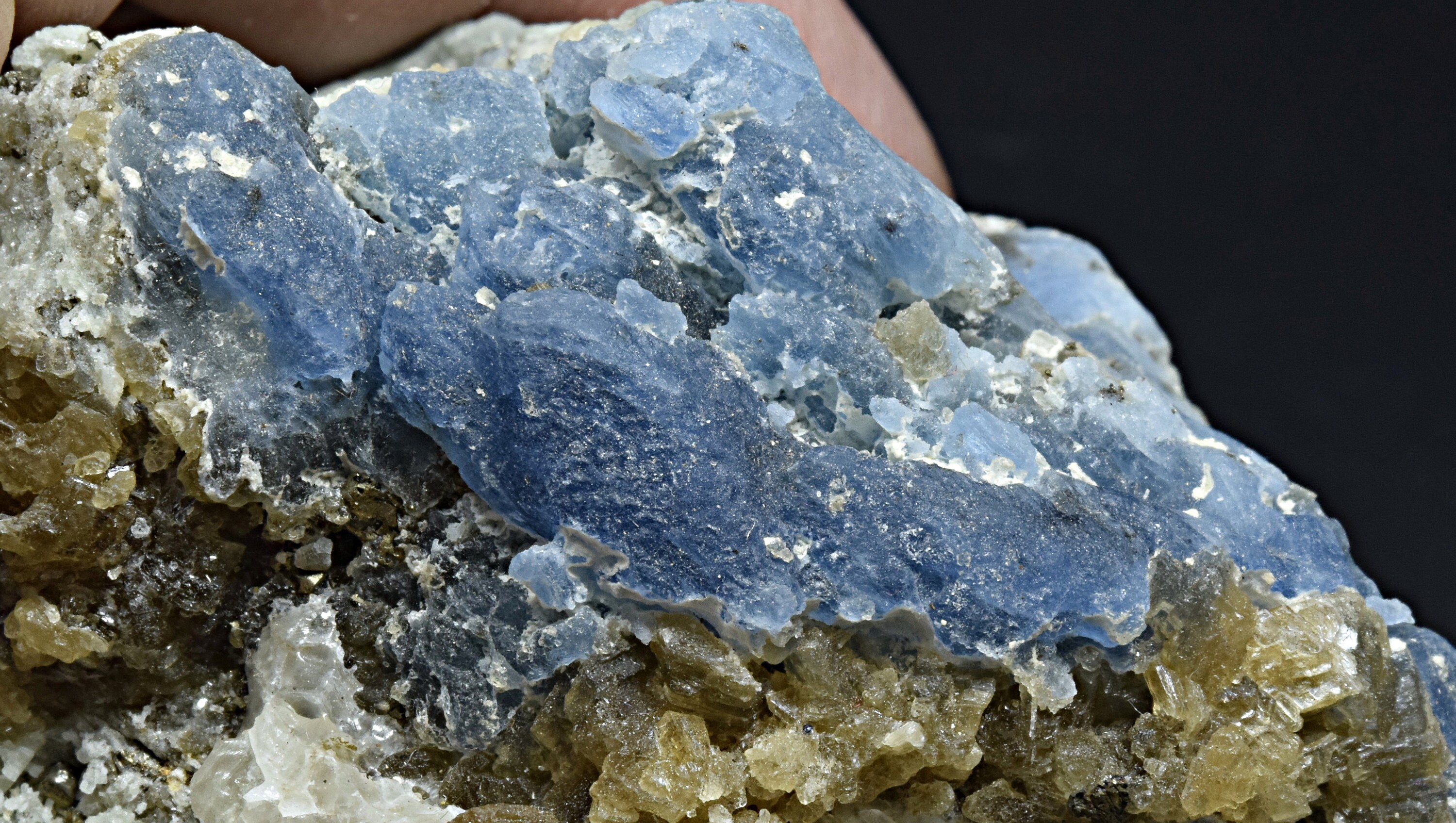 239 Gram Fluorescent Afghanite Crystals Specimen With - Etsy