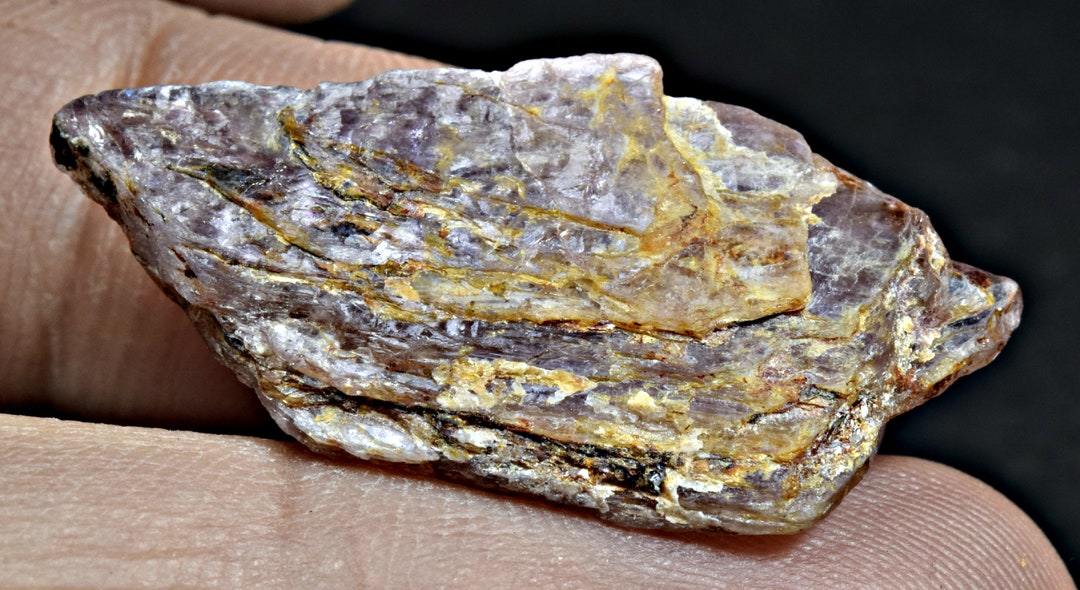 15 Carat Diaspore Crystal From From Afghanistan - Etsy