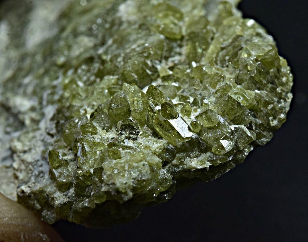 83 Carat Green Vesuvianite Crystal Specimen From Pakistan - Etsy