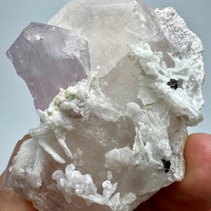 527 Carat Morganite Crystal Specimen With Microlite Crystals ...