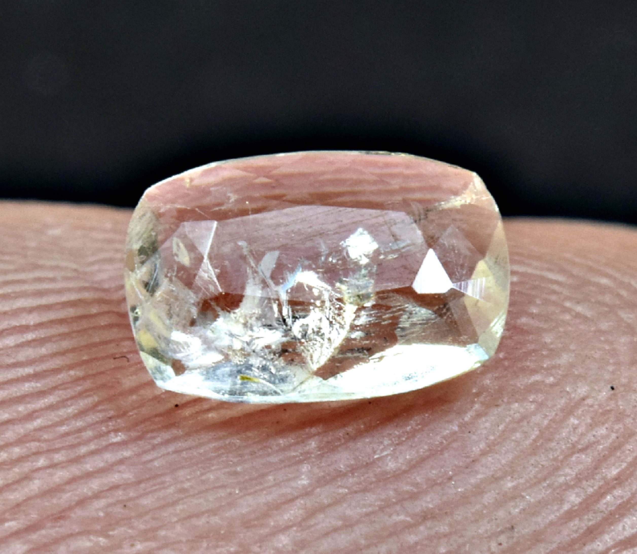 0.24 Carat Faceted Florescent Phosphorescent Sharp Color Change ...