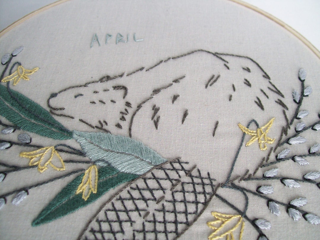 Beaver Embroidery Pattern, Hand Embroidery PDF, A Wild Year of Wreaths ...