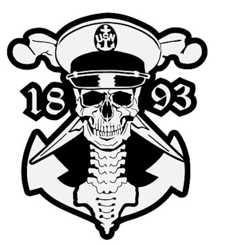 White Navy Chief Skull and Cross Bones Backbone Anchor PNG - Etsy