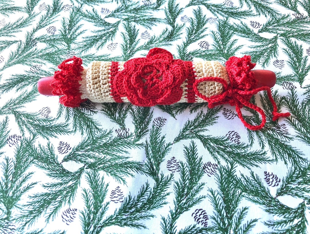 Vintage Crochet-covered Toy Rolling Pin: Kitchen or Christmas ...