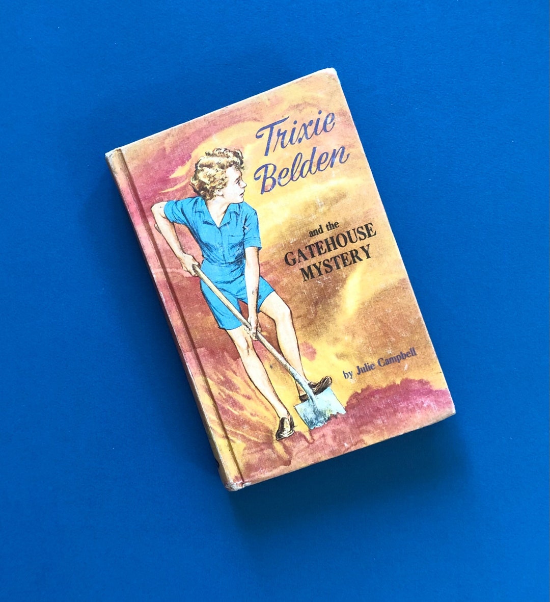Vintage Trixie Belden Book, #3: “trixie Belden and the Gatehouse ...