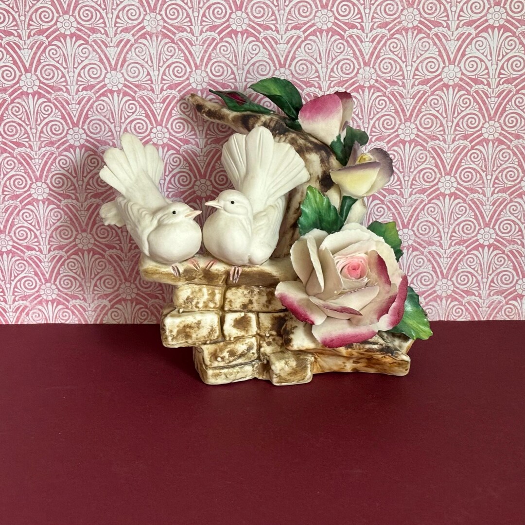 Graceful Capodimonte, Porcelain Doves Figurine, Italy - Etsy