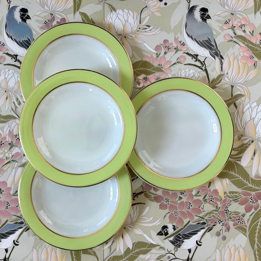 Beautiful Vintage Pyrex Dessert/salad Plates, Lime Green Band With Gold ...