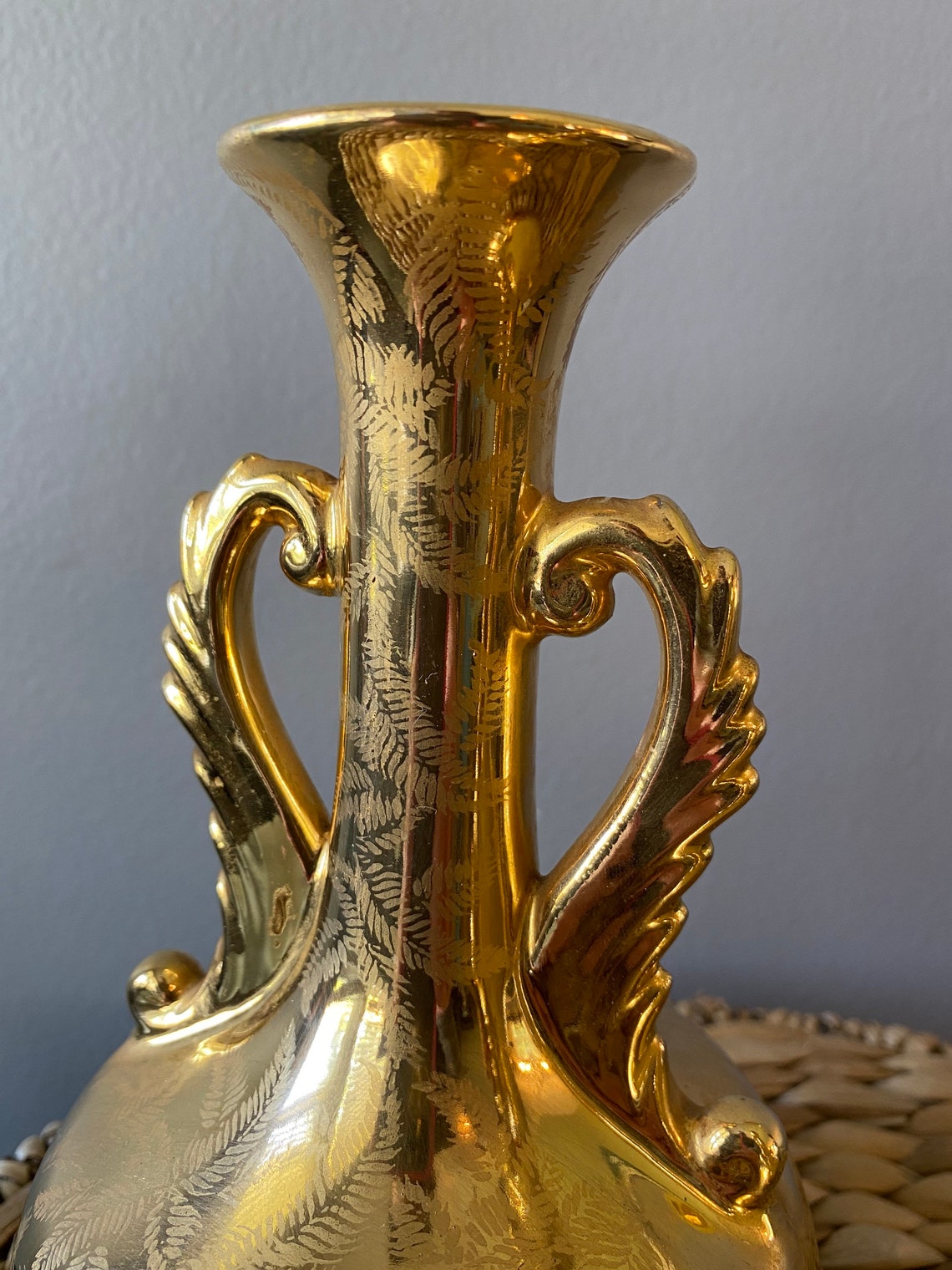 Set of Gold Vases - Etsy