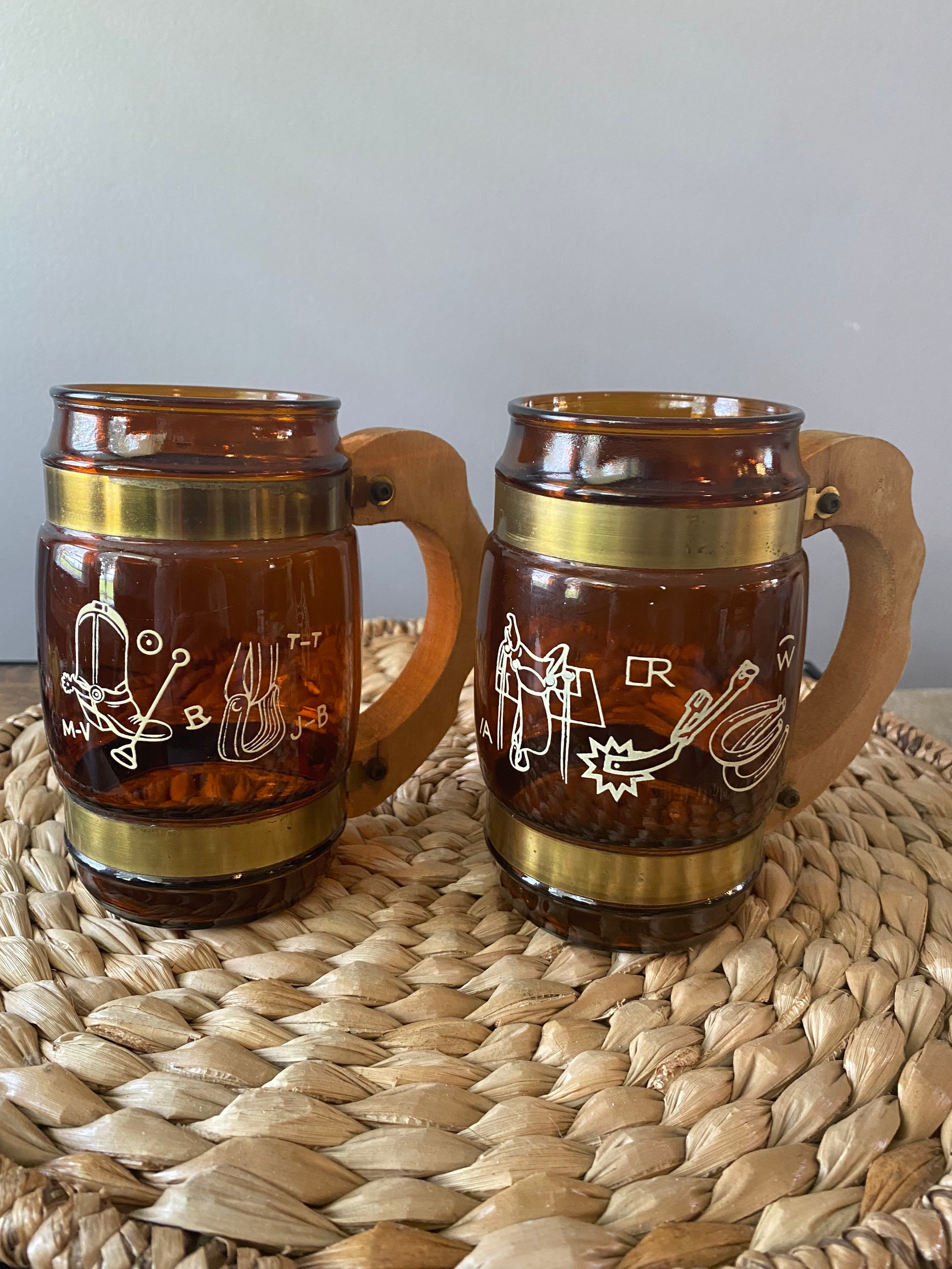 Vintage Stein ware set of mugs - Etsy.de