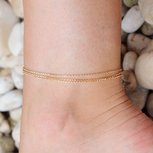 Gold Chain Anklet, Skinny Chain Foot Bracelet | 14k Gold Filled - Etsy
