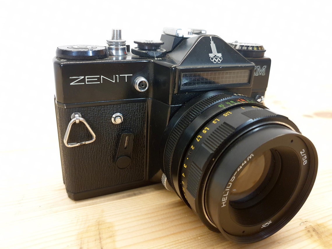 Vintage Camera Zenit EM 35mm Special Edition Olympic Games Moscow 1980 ...