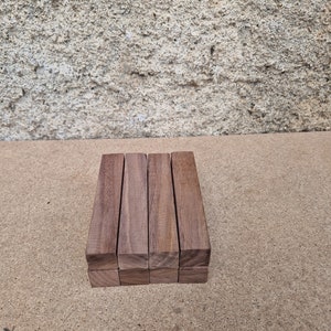Set of 8 Walnut Blocks for Turning and Diy Works - Etsy