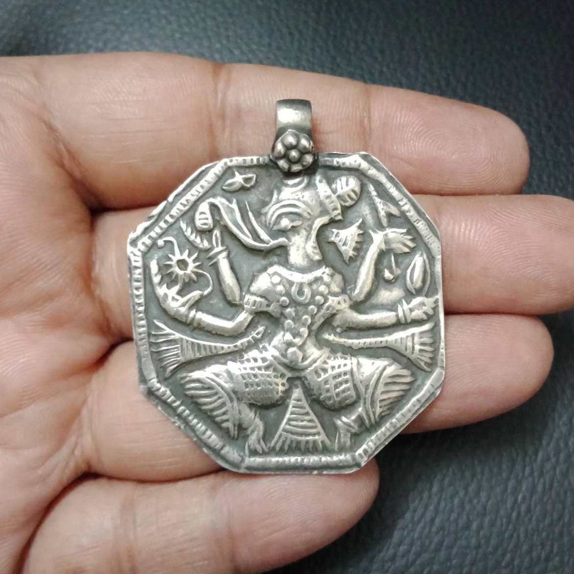 Mens Gold Chain Avatar - Etsy