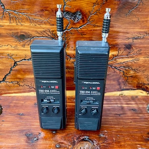 Pair of Authentic 1980s Radio Shack Realistic TRC-214 Walkie Talkies ...