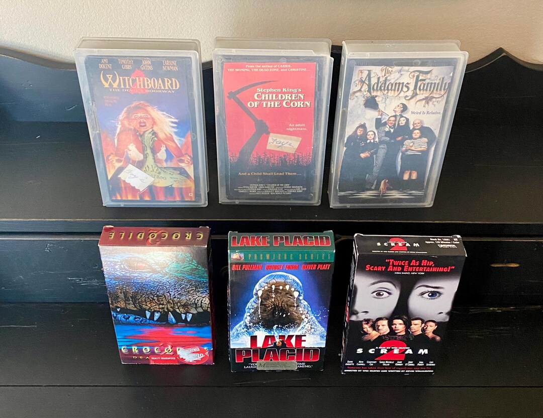 Vintage Horror VHS Tape Lot: Witchboard, Children of the Corn, Addams ...