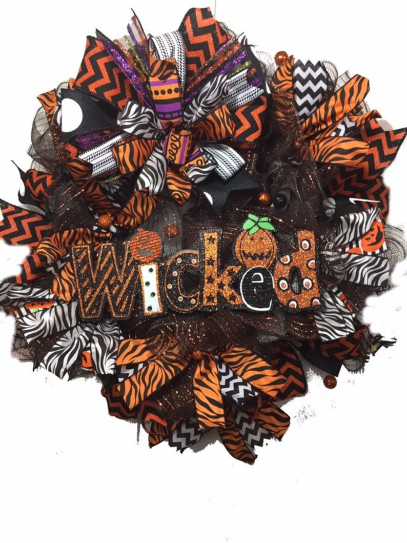 Halloween "wicked" Wreath, Front Door Spooky Decor - Etsy