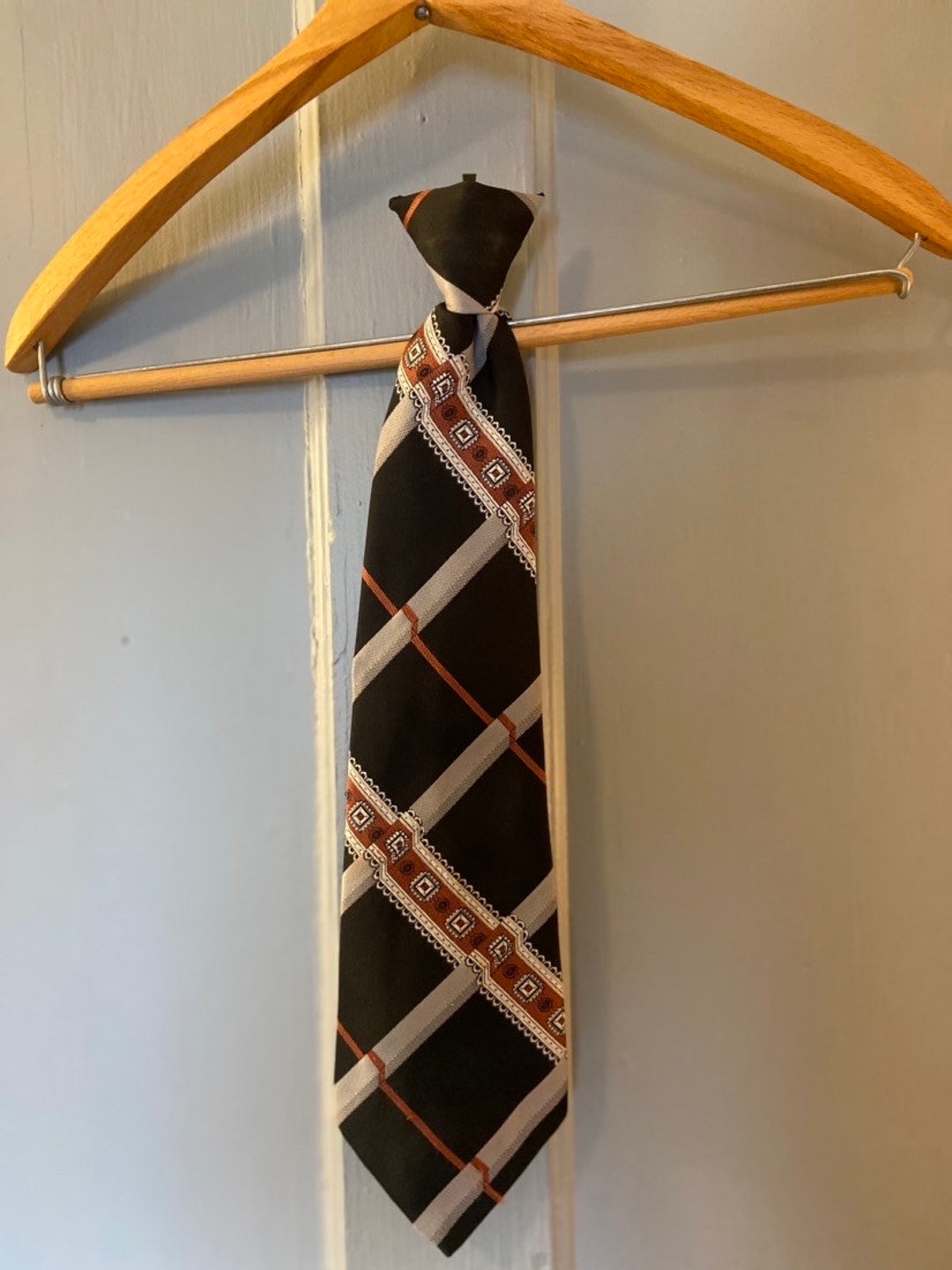 Sear’s Snapper Tie Vintage Snap on Tie Black White Burnt Orange Vintage ... Sear’s Snapper Tie Vintage Snap on Tie Black White Burnt Orange Vintage ...