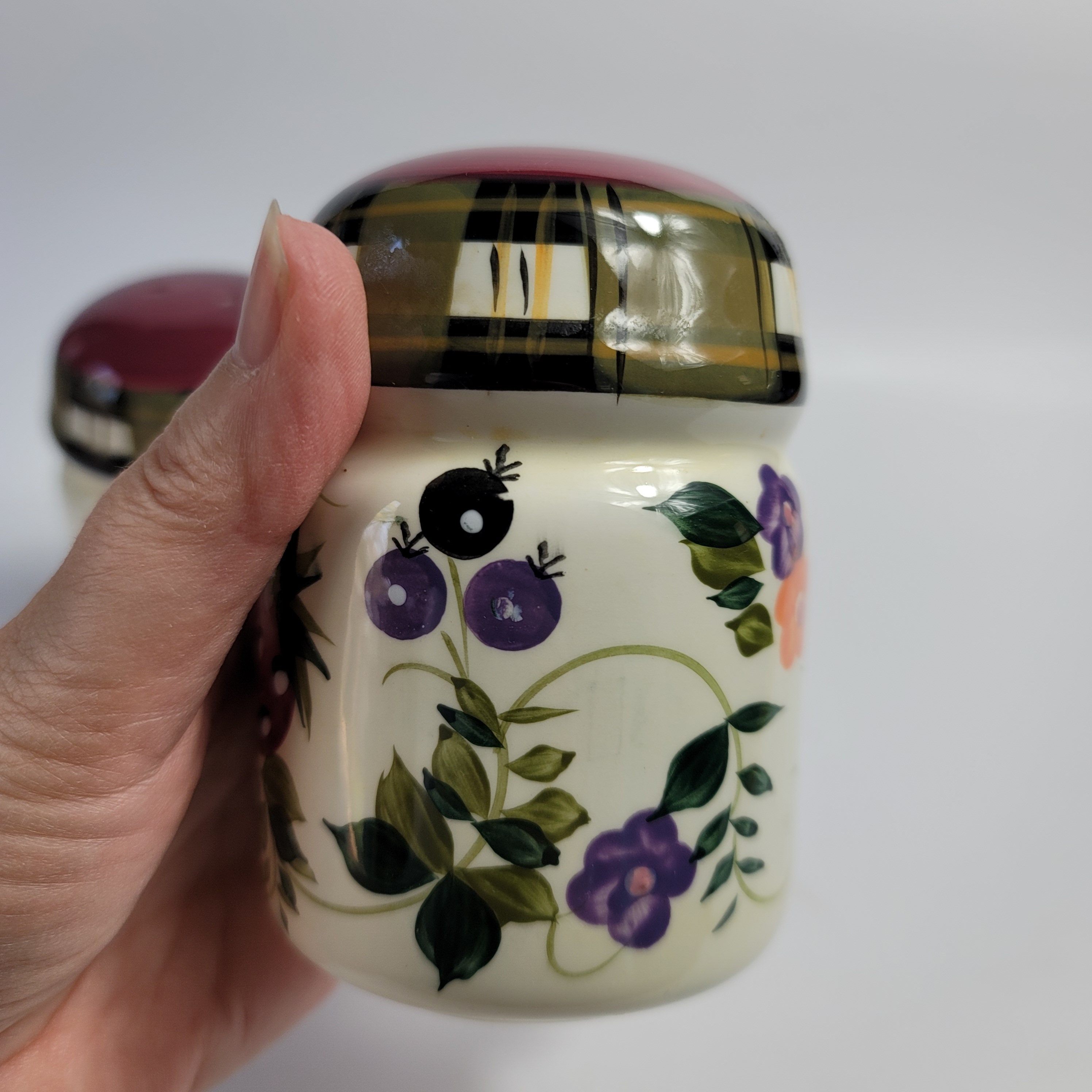 Oneida Strawberry Plaid Vegetable Bowl Plaid Rim Fruit & - Etsy